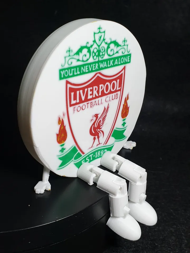 Liverpool FC shield with flexi legs by PipodV 3D | Download free STL ...
