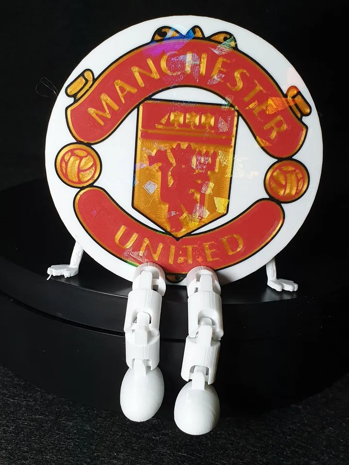 Manchester United FC shield with flexi legs by PipodV 3D | Download ...