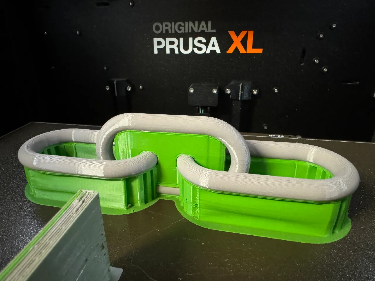 Support Test Models: Overhangs, Breakaway-Supports, Soluble Supports by ...