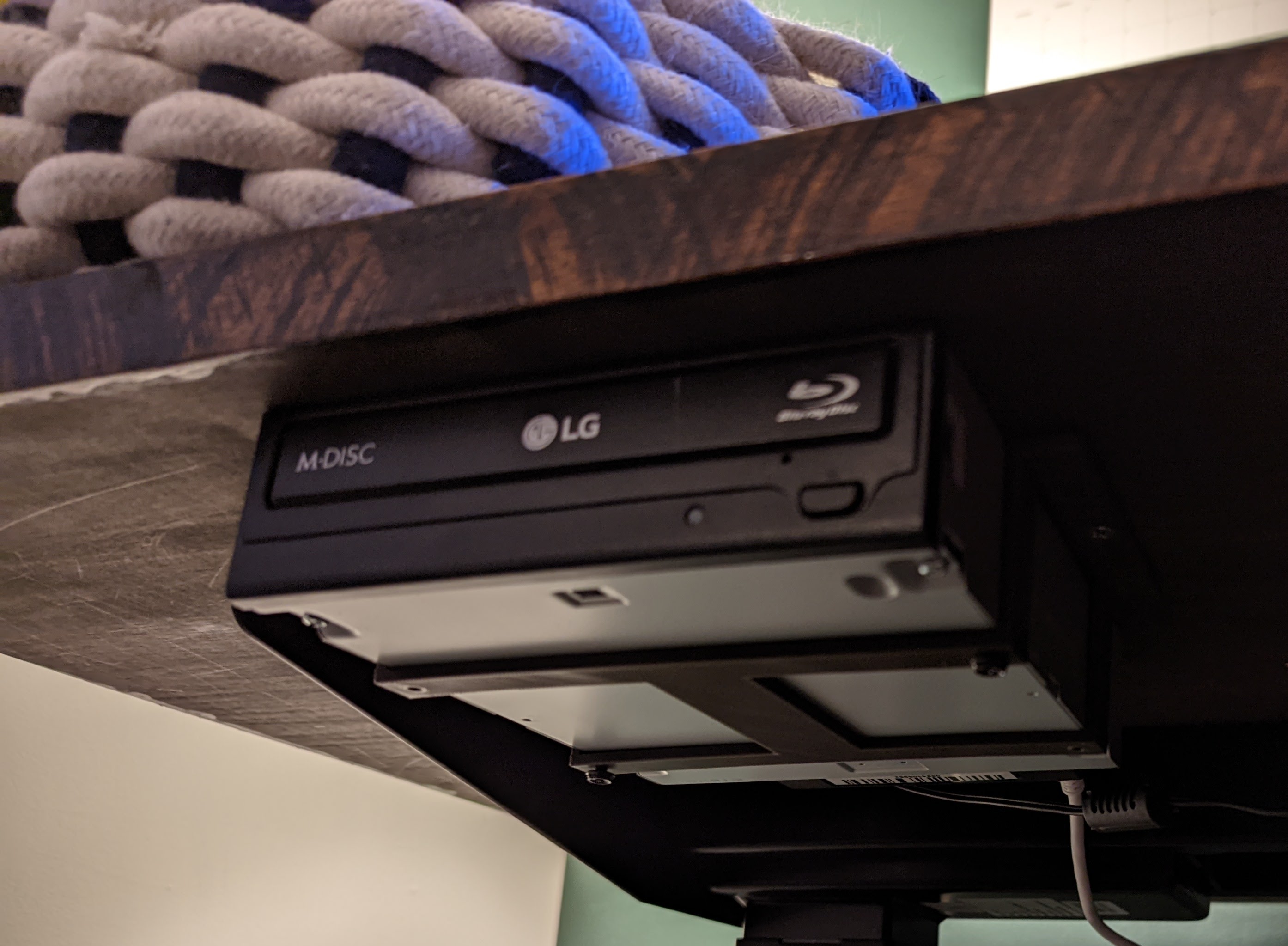 BD/DVD Drive Under Desk Mount by Artanith | Download free STL model ...