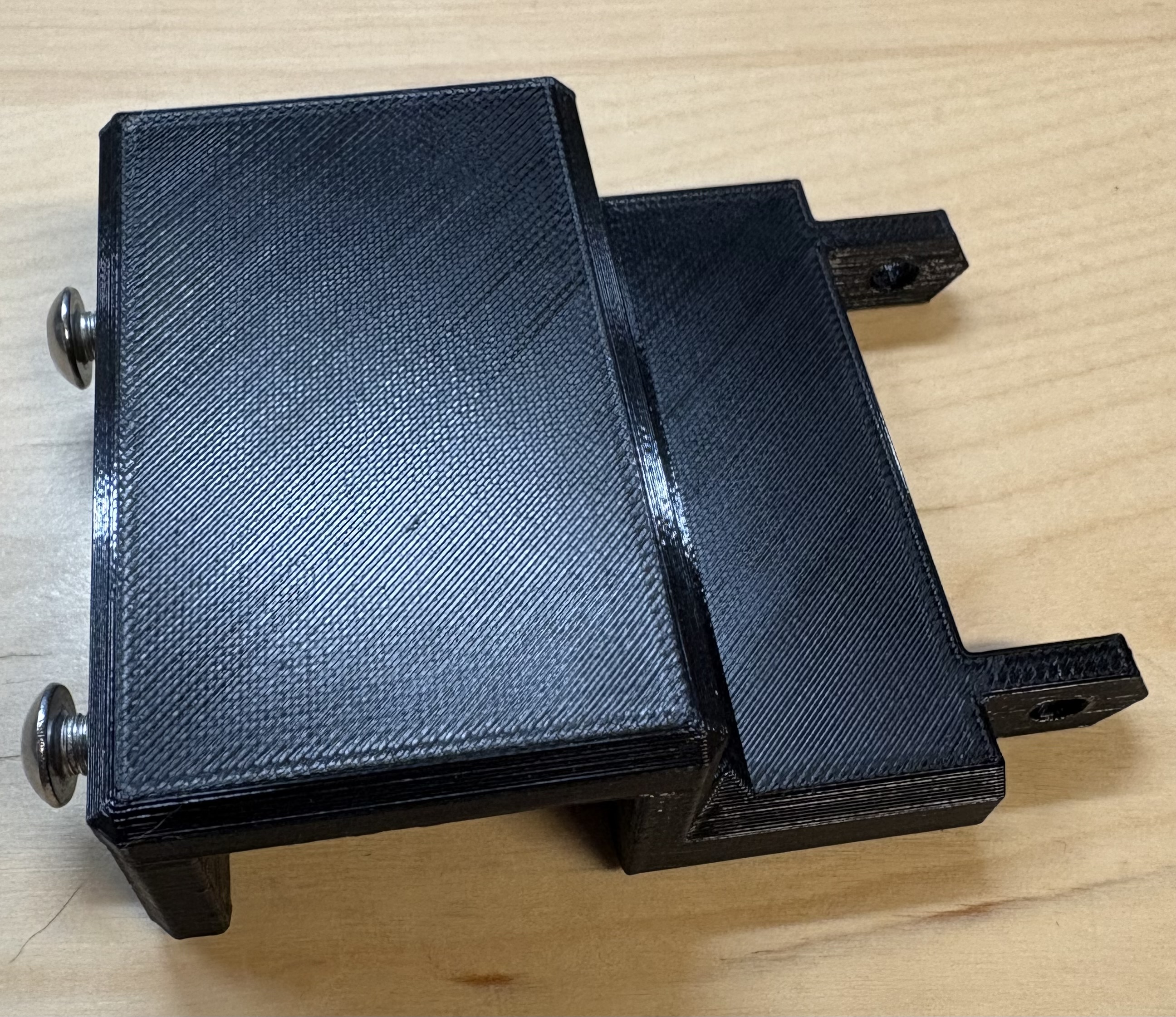 MMU3 buffer leg for countertop mounting by wumpus80 | Download free STL ...