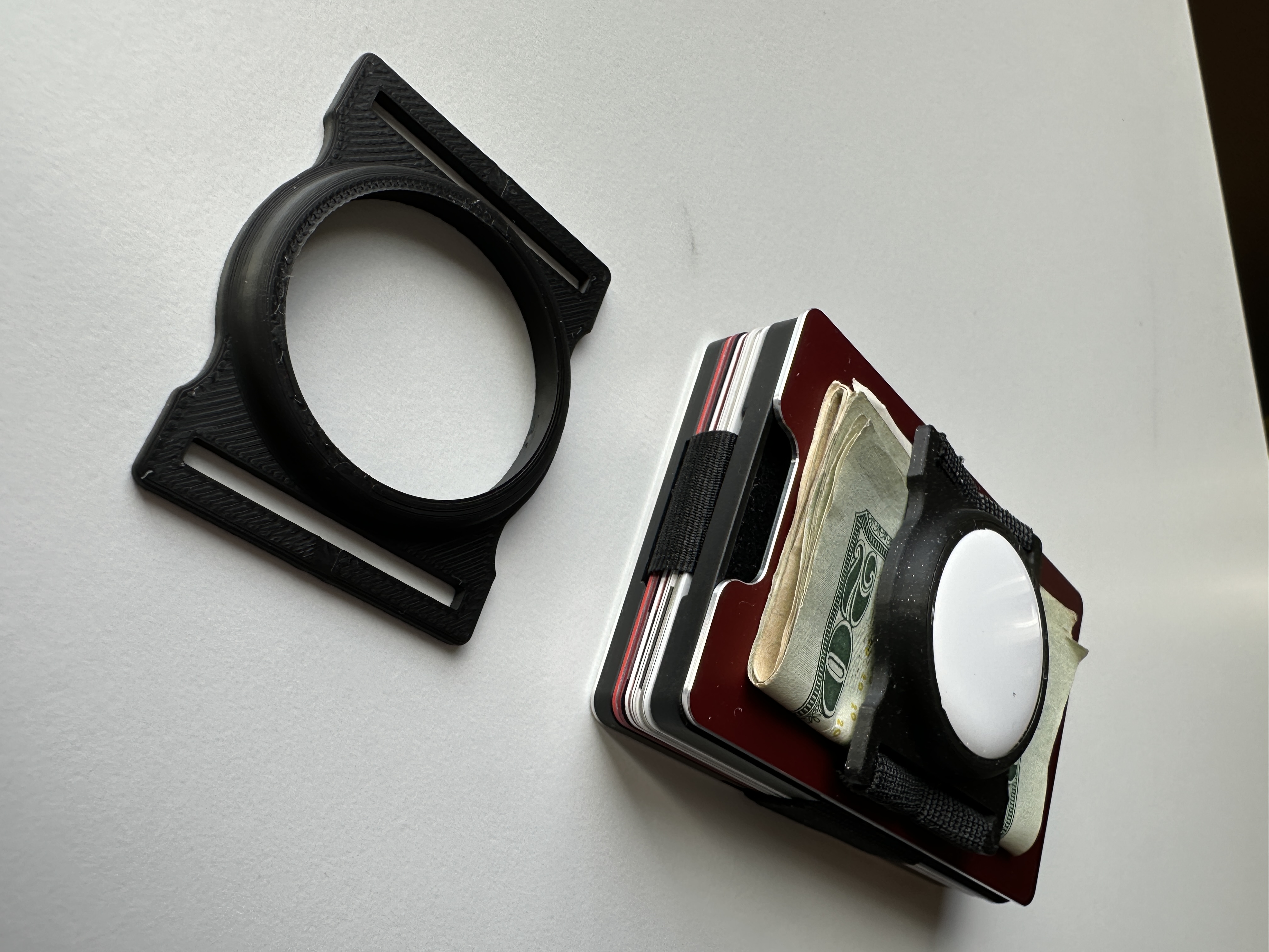 AirTag Holder for Aviator Wallet Strap -- USING SOLID WINGS by ...