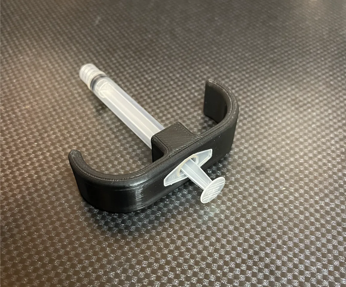 Syringe Assistant by PotatoPapi | Download free STL model | Printables.com