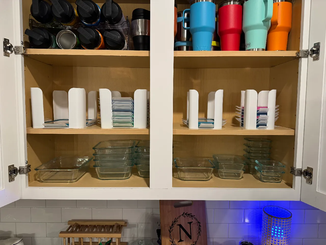 Snapware Lid Holders by mikelfellin | Download free STL model ...