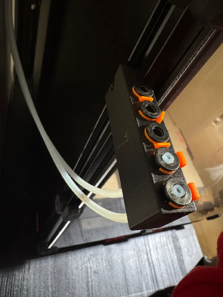 5x Bowden retainer/mount 2020 extrusion by Minihaugern | Download free ...