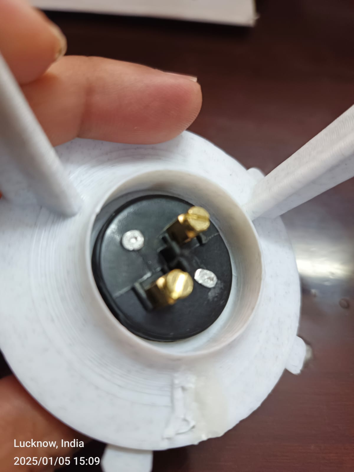 28mm pin type bulb holder compatible stand by Prof. Sanjiv Kumar Gupta ...