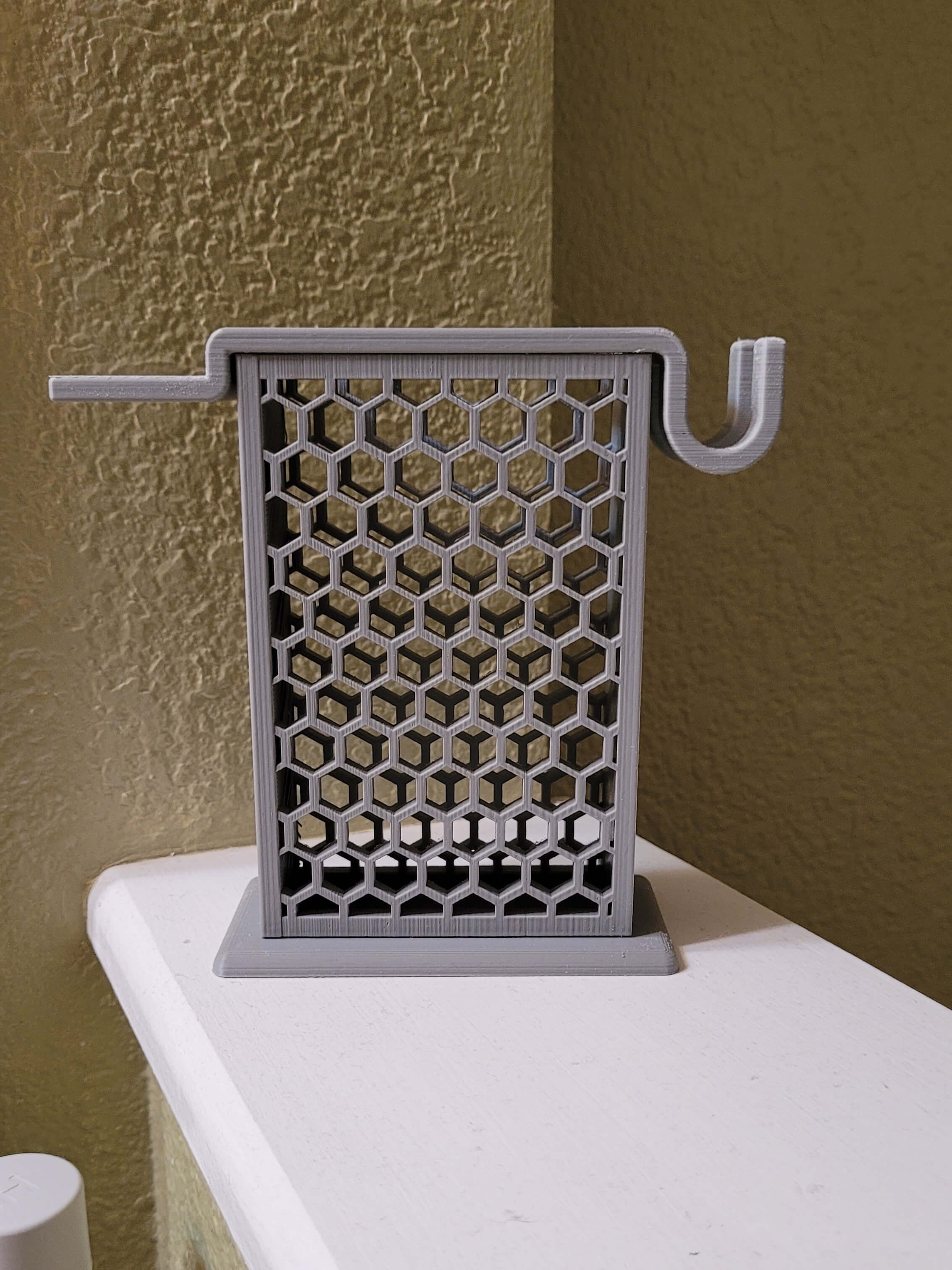 Razor + Shaving Brush + Toothbrush Holder by DastardlyDoge | Download ...