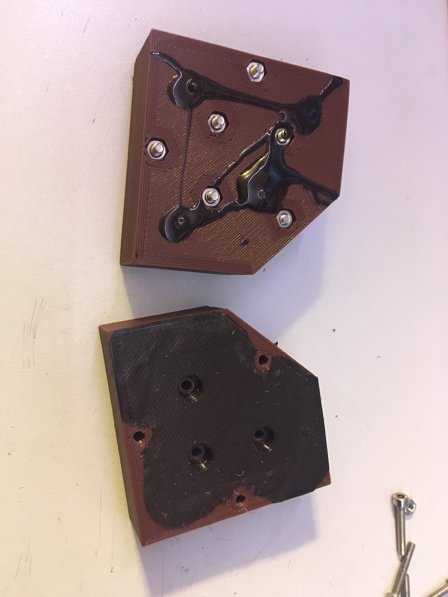 Rubber feet mold for the Bear 2.1 frame by danielkrah | Download free ...