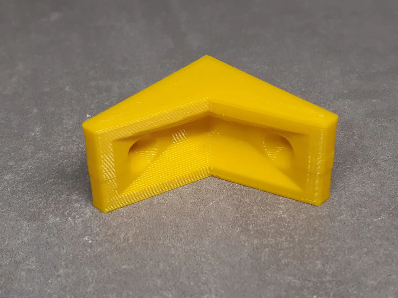 Corner Bracket (optimized for 3D printing) by 3D_Workspace | Download ...
