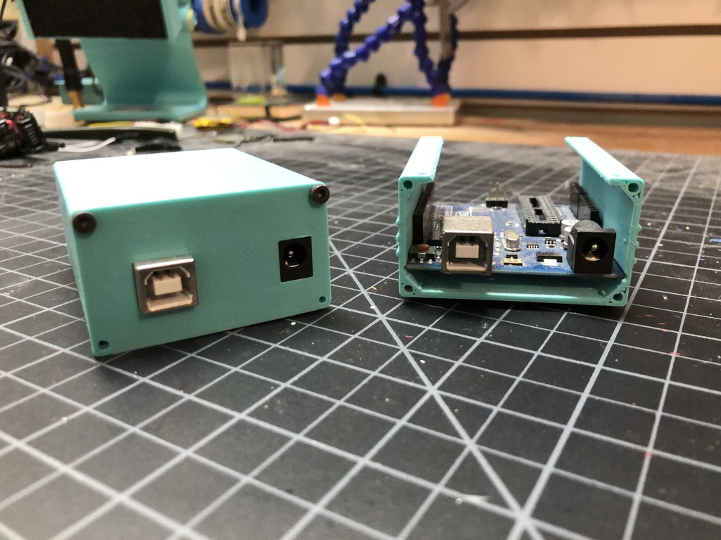 Custom PCB Enclosure by Joey Gennari | Download free STL model ...