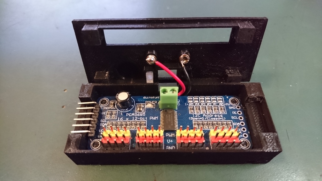 PCA9685 servo driver case (Fischertechnik or standalone) by juh ...