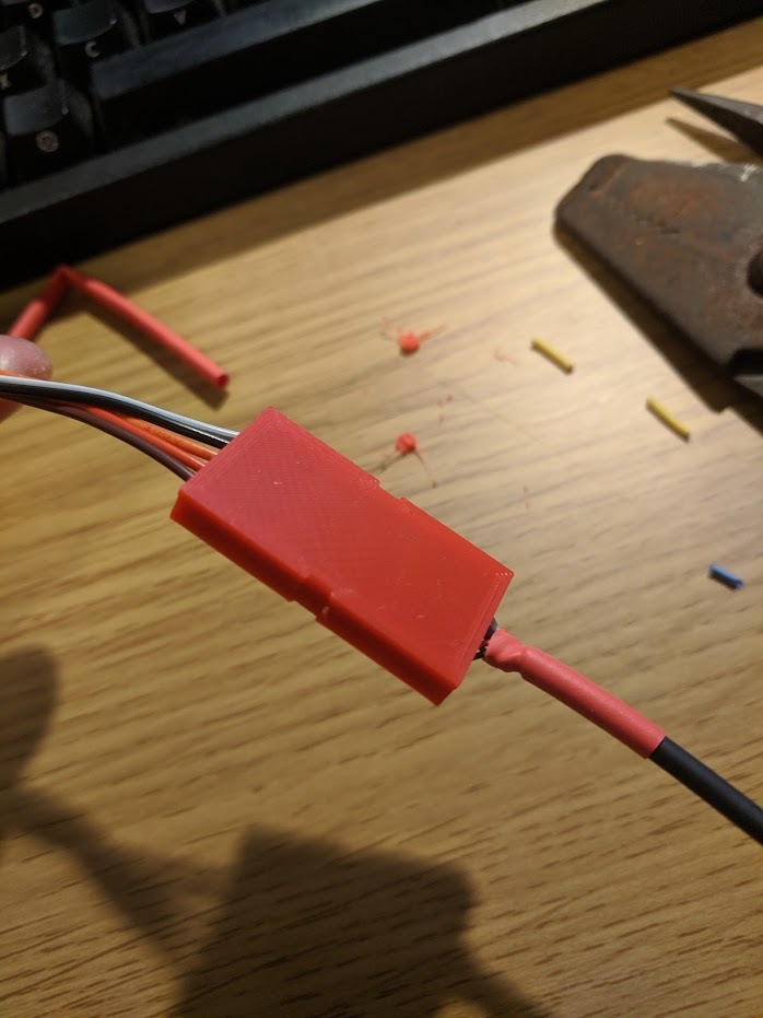 BLtouch connector lock by Chip | Download free STL model | Printables.com