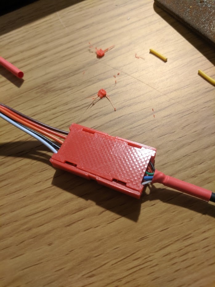 BLtouch connector lock by Chip | Download free STL model | Printables.com
