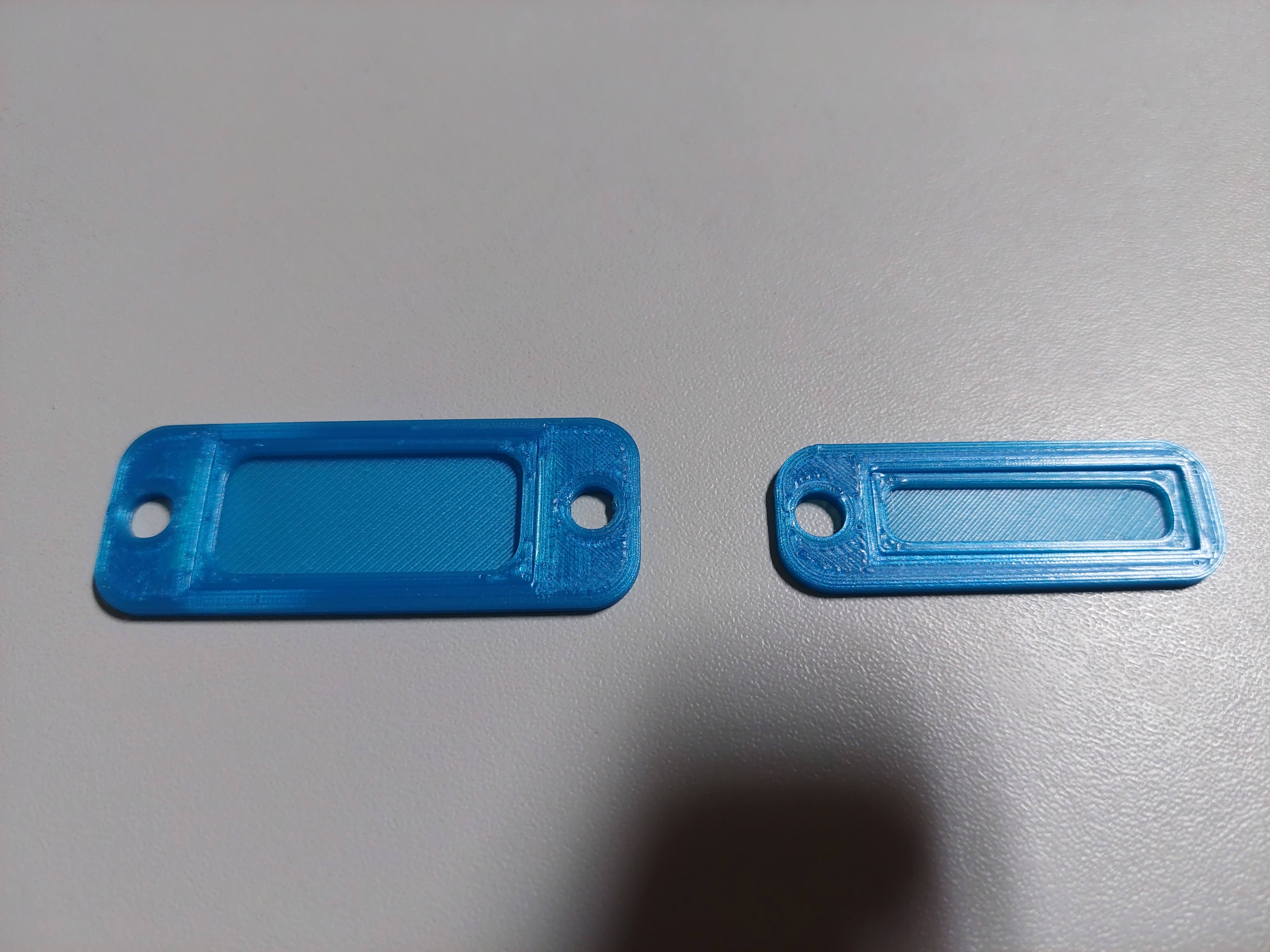 Key Tag with paper / foil insert v2 by HerGiz | Download free STL model ...