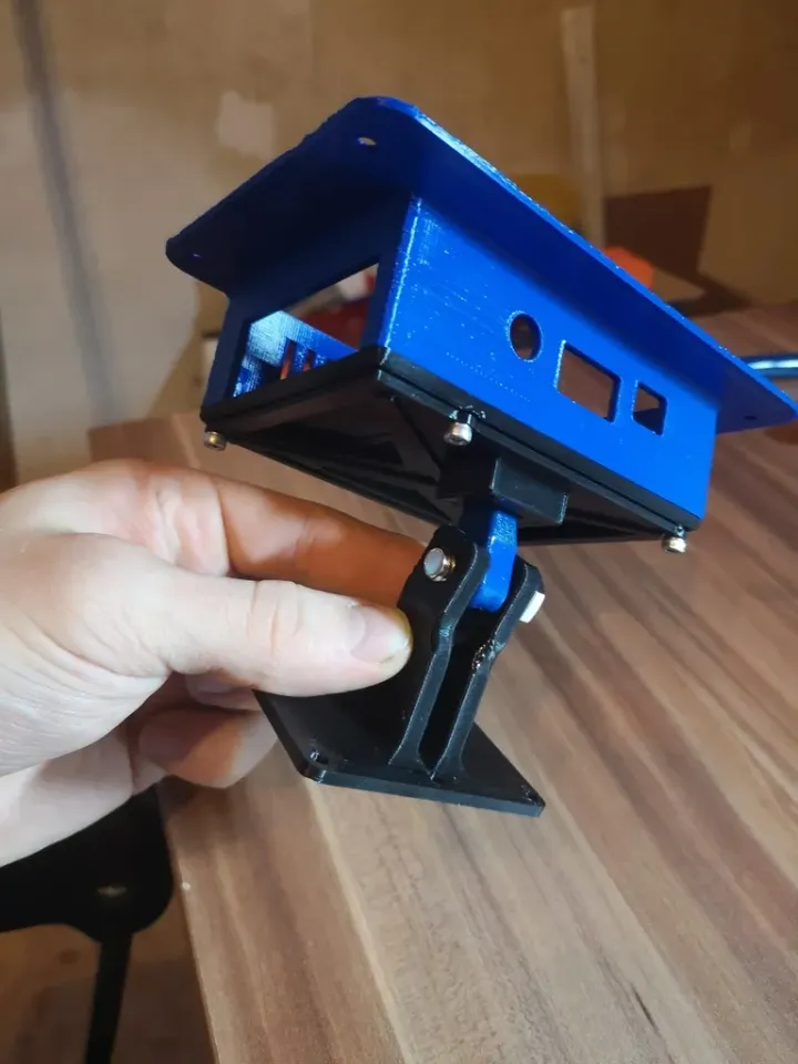 Raspberry Pi Wall Mount for 7 inch Touchscreen Case by max3d | Download ...