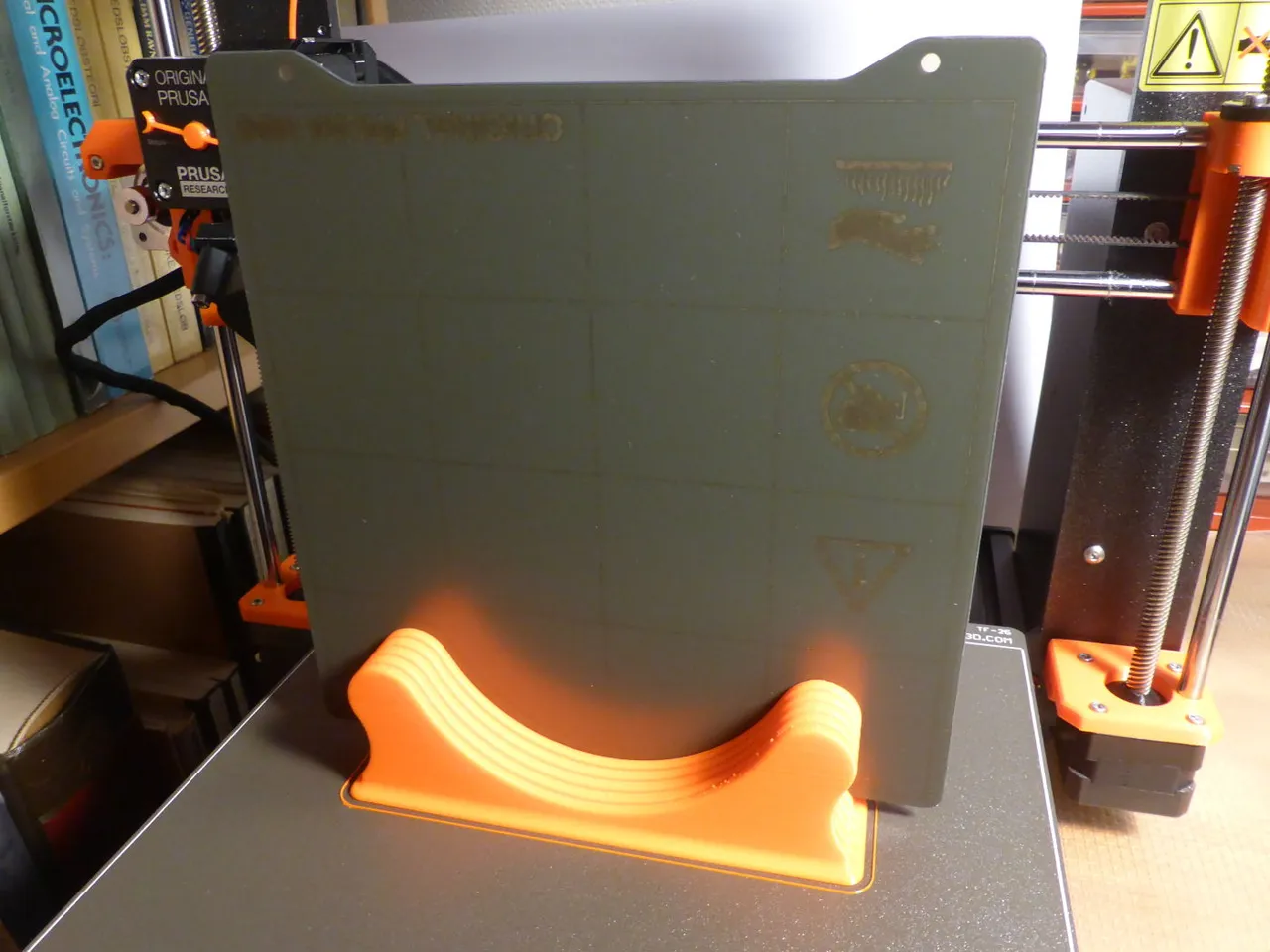 Build Plate Storage Rack by Area51 | Download free STL model ...