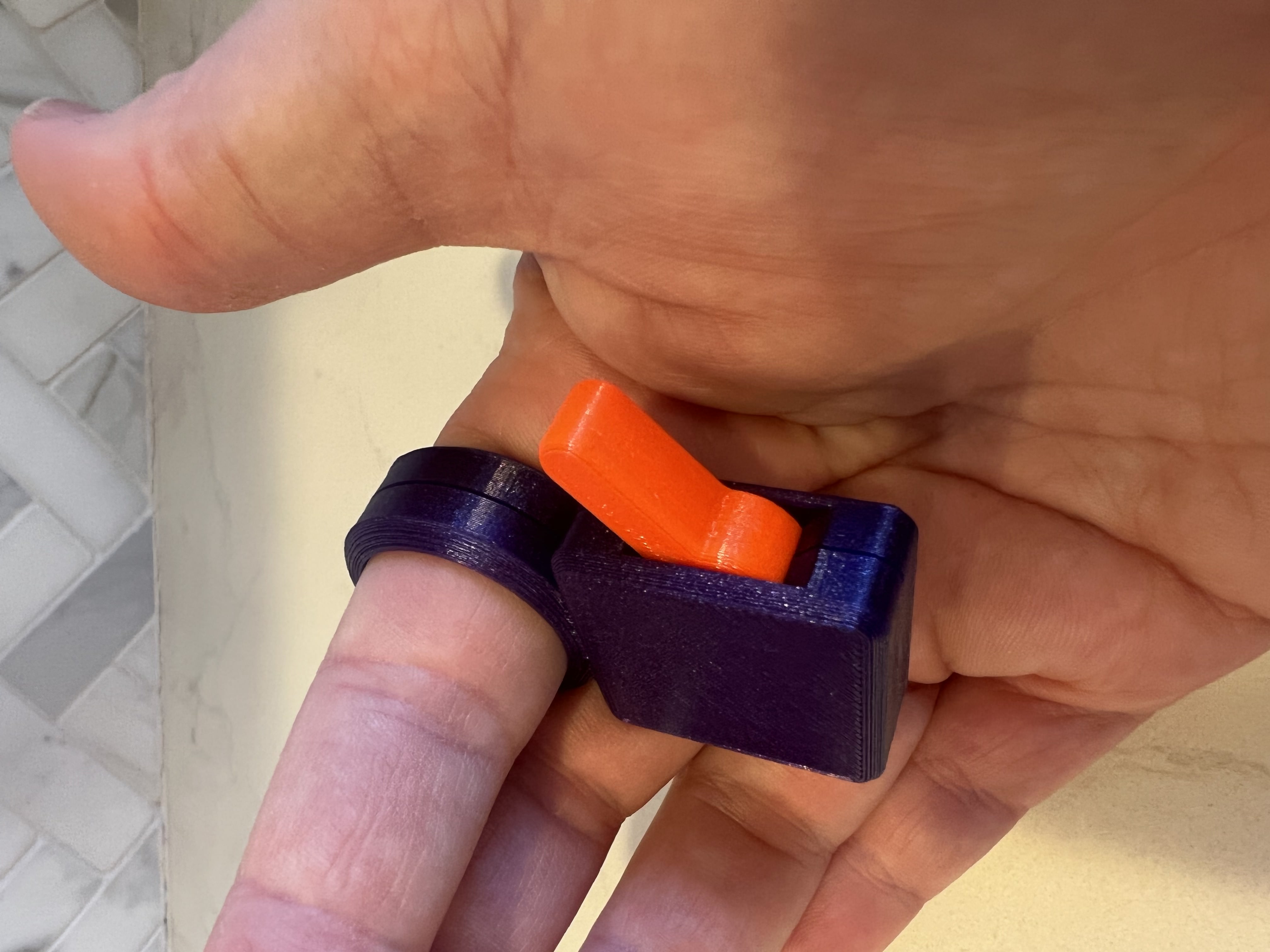 Loopy Fidget Toggle Switch by Quinn Damerell | Download free STL model ...