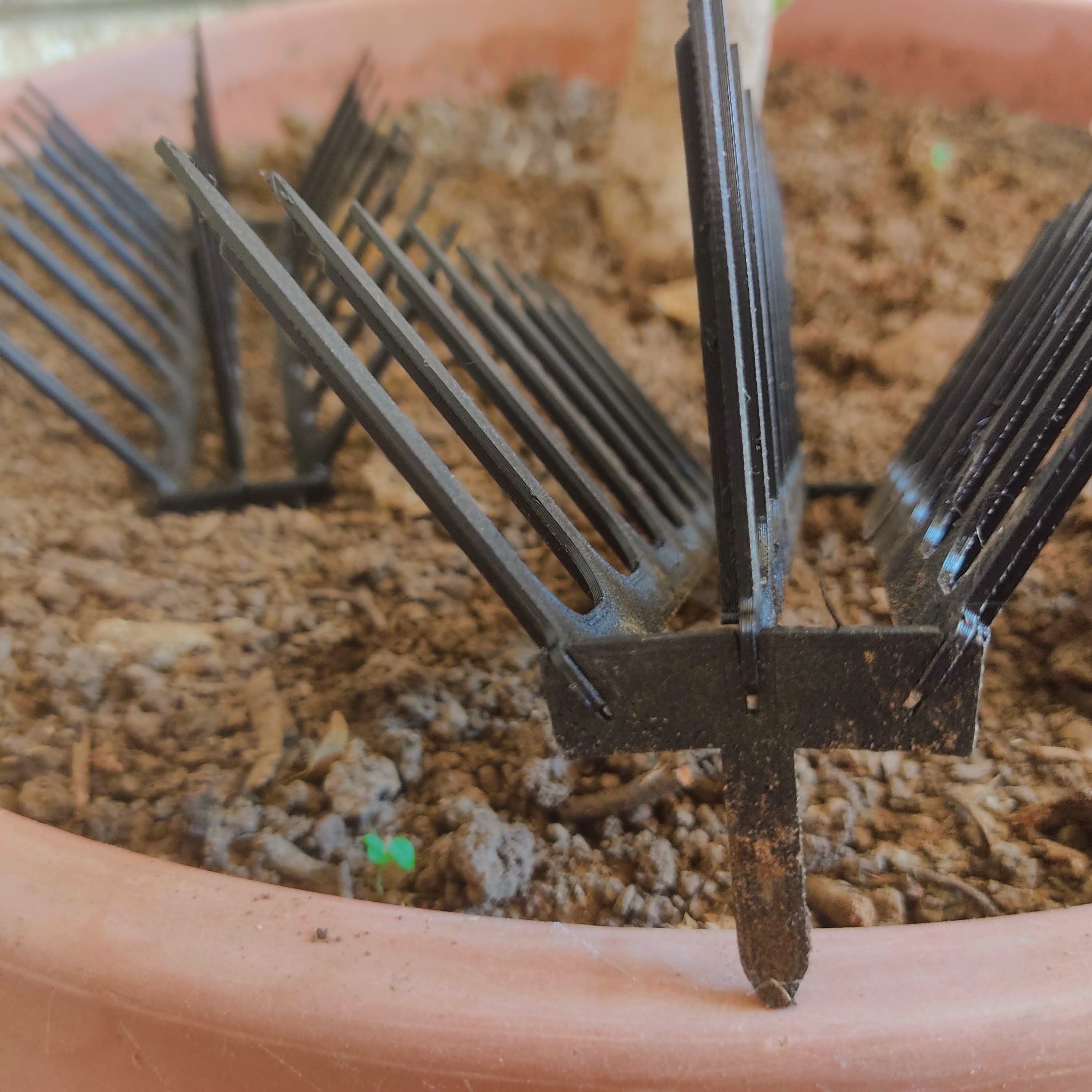 Ground Spike Bracket for Print Flat Bird Spikes by alfrix | Download ...