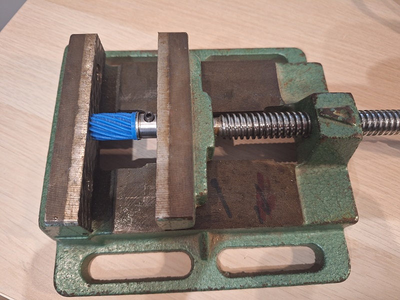 Hook Drive Gear #174488 for Singer 7184 [REMIX] by jcjames_13009 ...