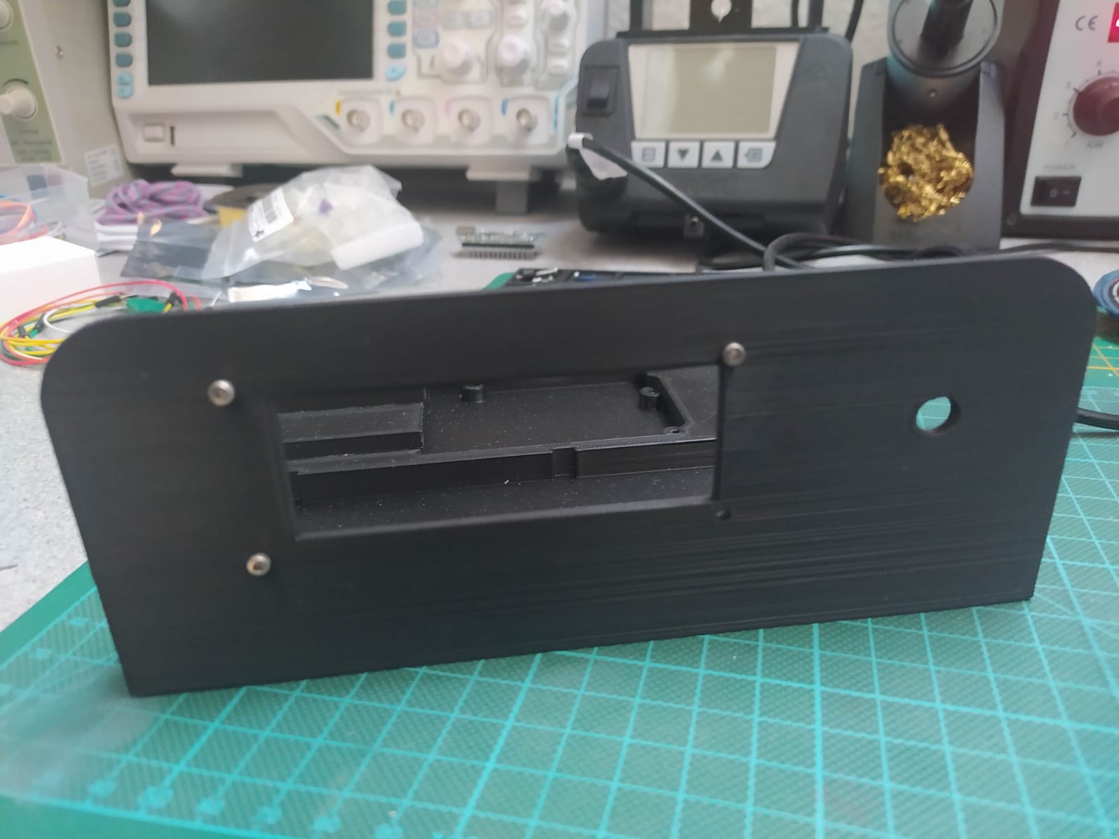 Arduino and Breadboard holder with LCD and Rotary Encoder by buhsdv ...