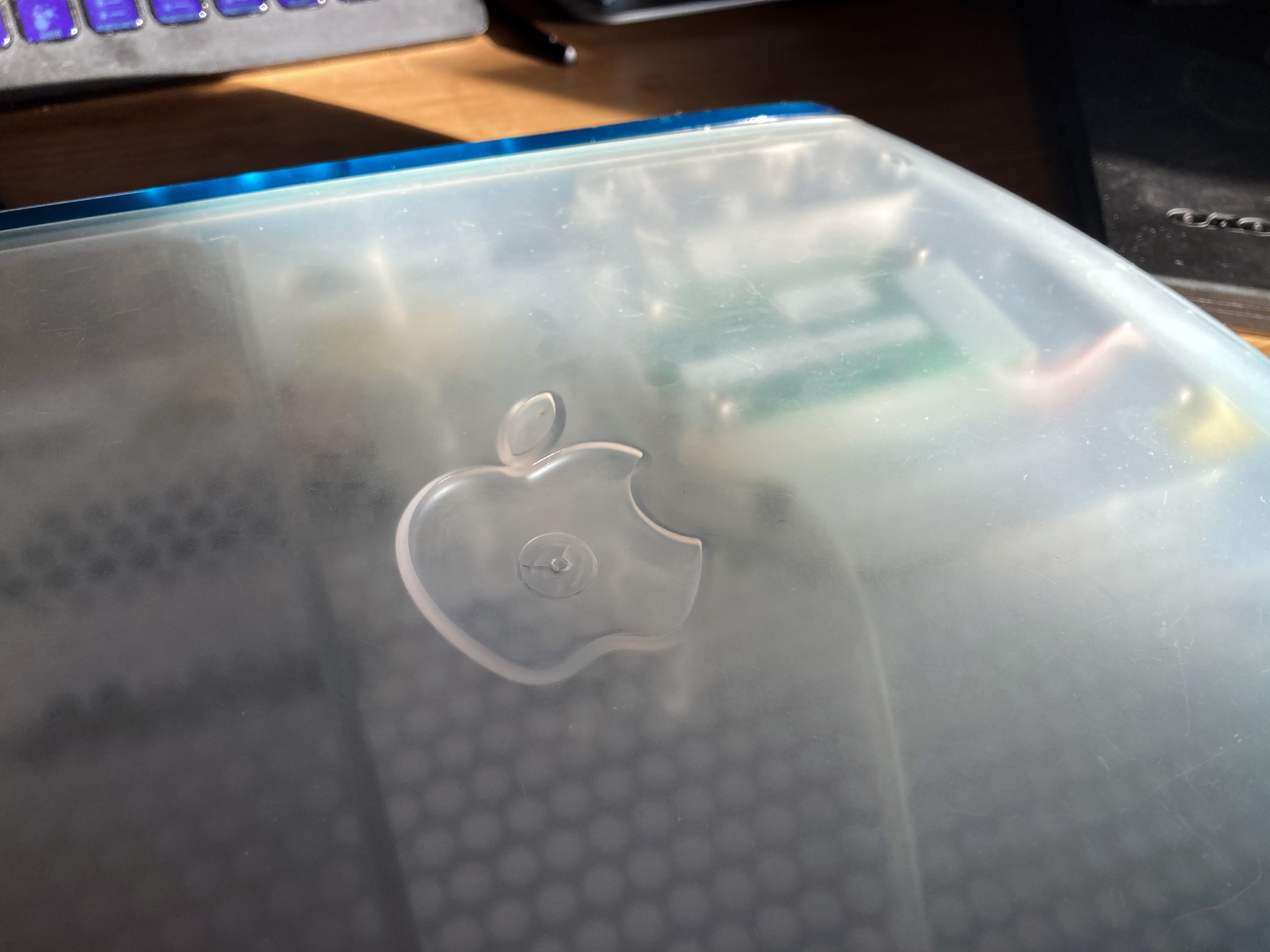 Apple iBook G3 ("Clamshell") Top Case logo Insert by RetromanIE ...