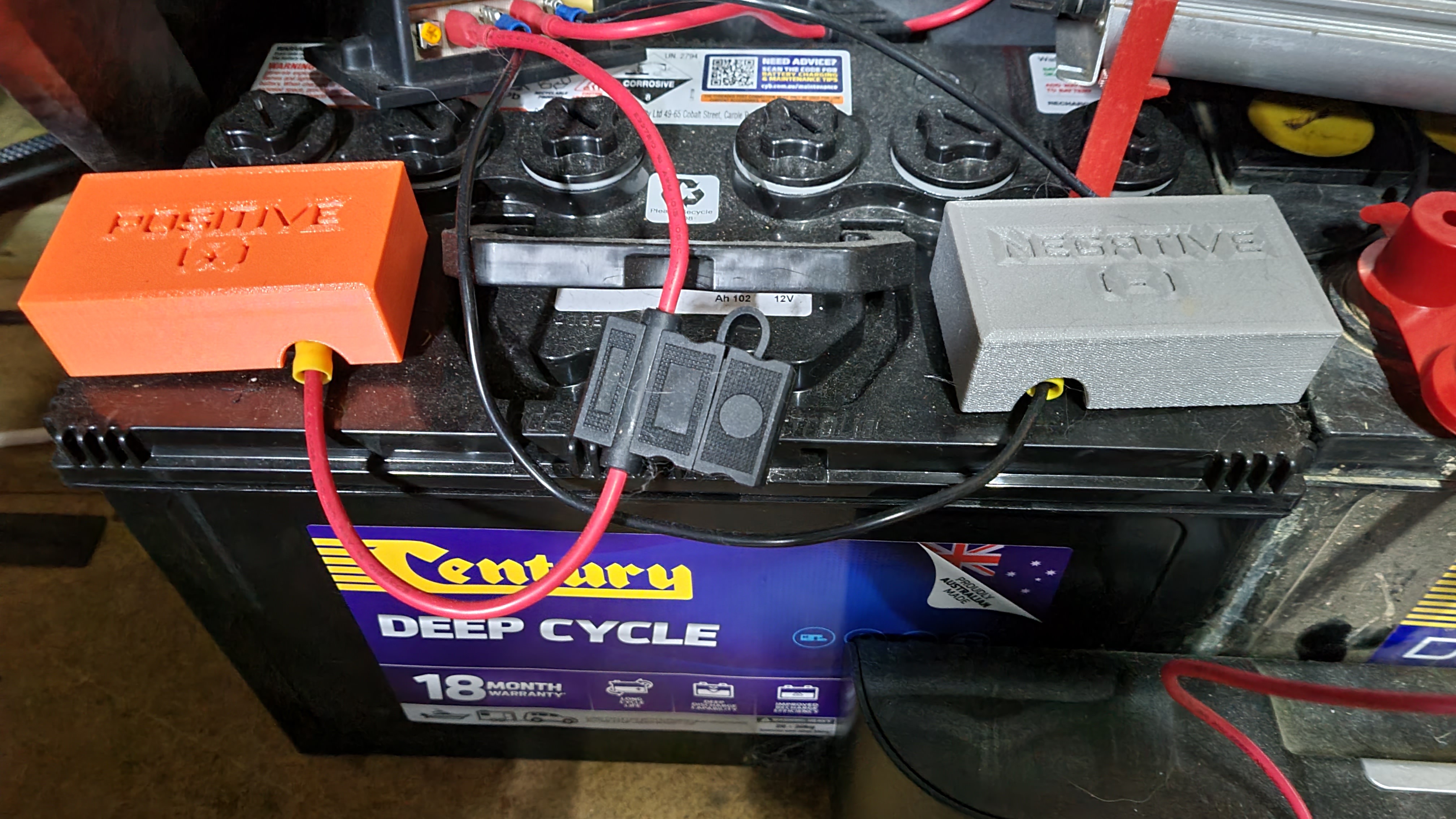 12V Battery Terminal Cover - POSITIVE by Dingo_aus | Download free STL ...