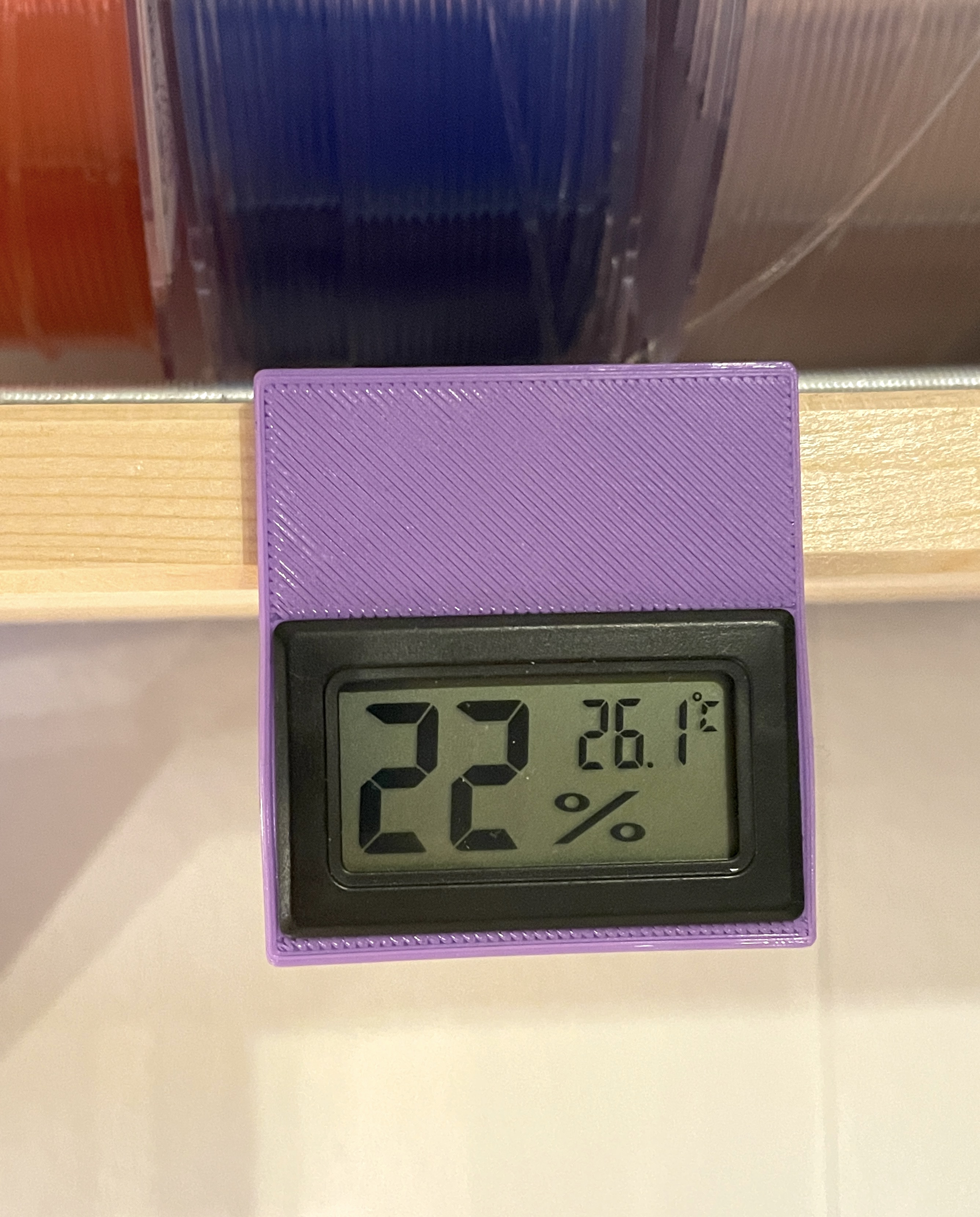 Hygrometer/temperature holder by Icebear | Download free STL model ...