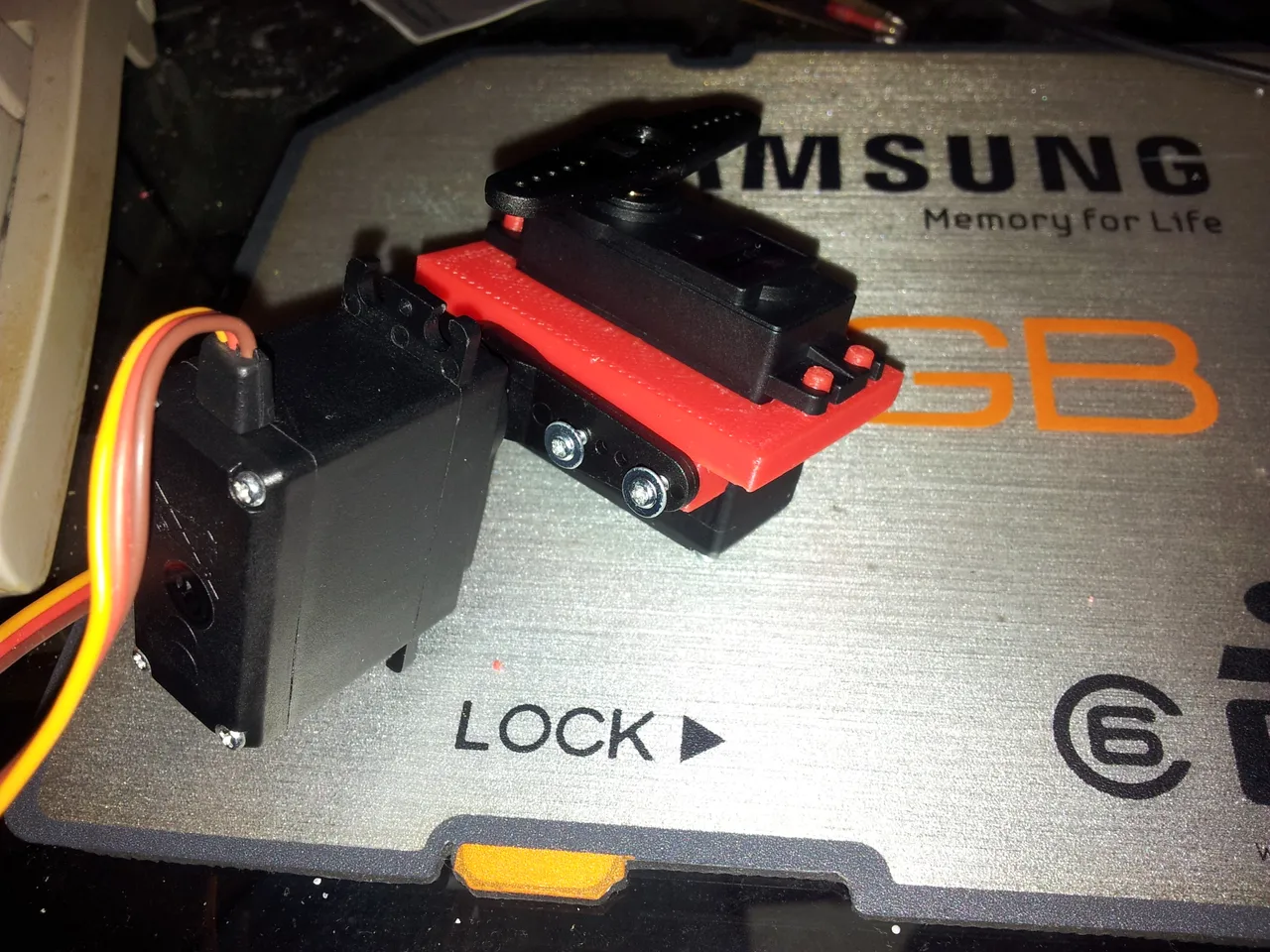 Hobby Servo Holder for MG996R by Dingo_aus | Download free STL model ...