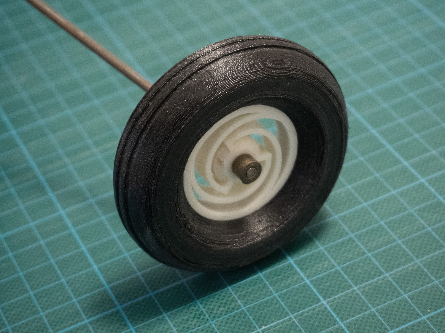A spring-loaded RC plane wheel that really works by sbuerger | Download ...