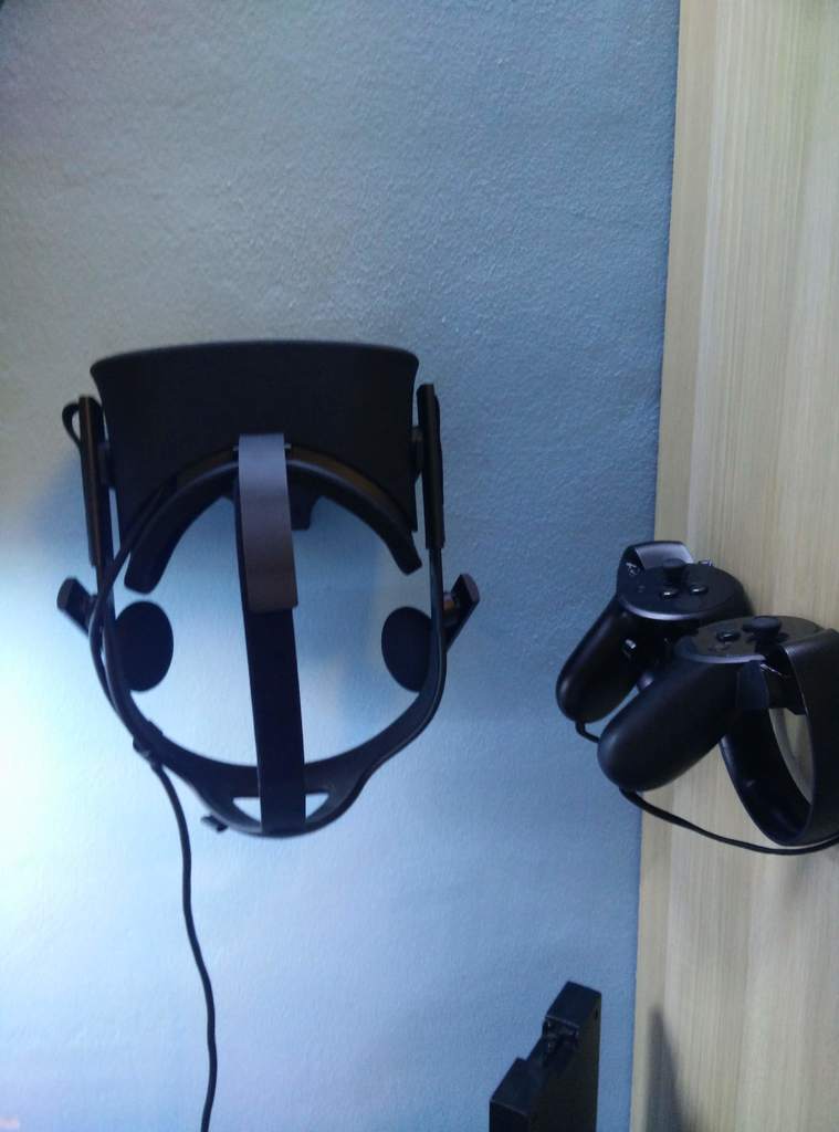Oculus Rift CV1 Wall Mount by xprees | Download free STL model ...