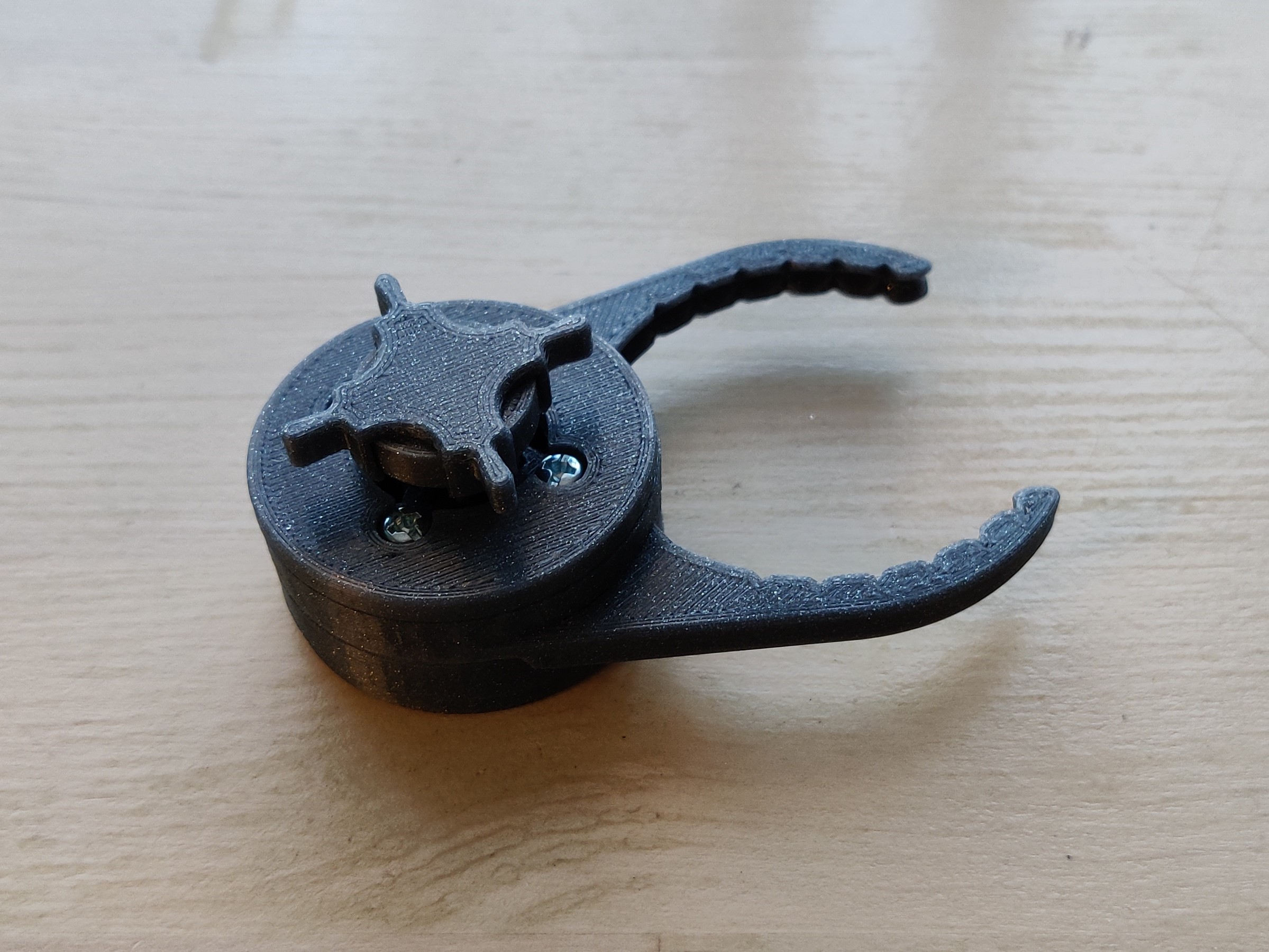 Mantis Clamp - End caps, grip wheel and updated stand by eric-ao ...