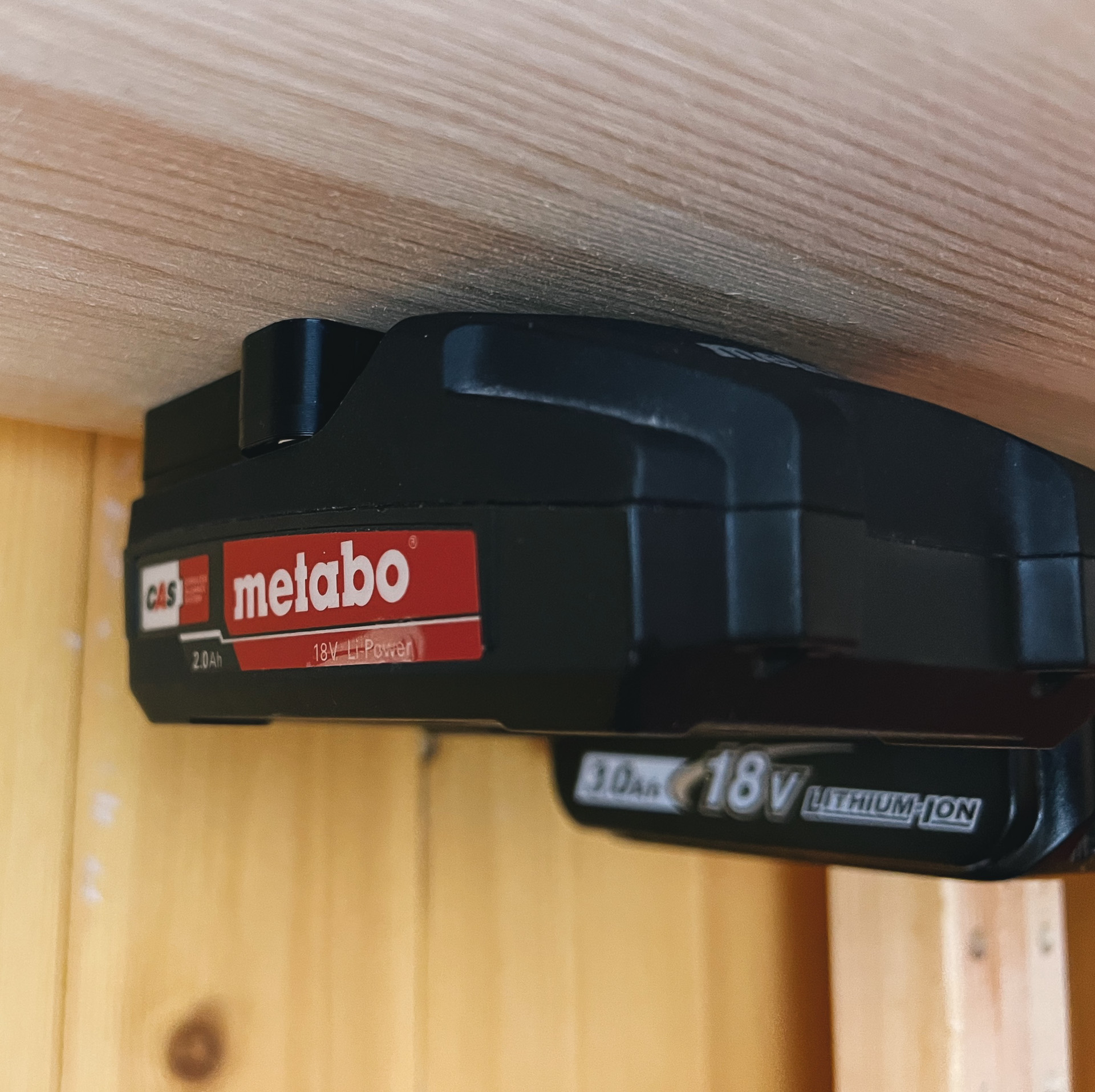 Metabo / CAS Battery Wall Mount by Nordheim | Download free STL model ...