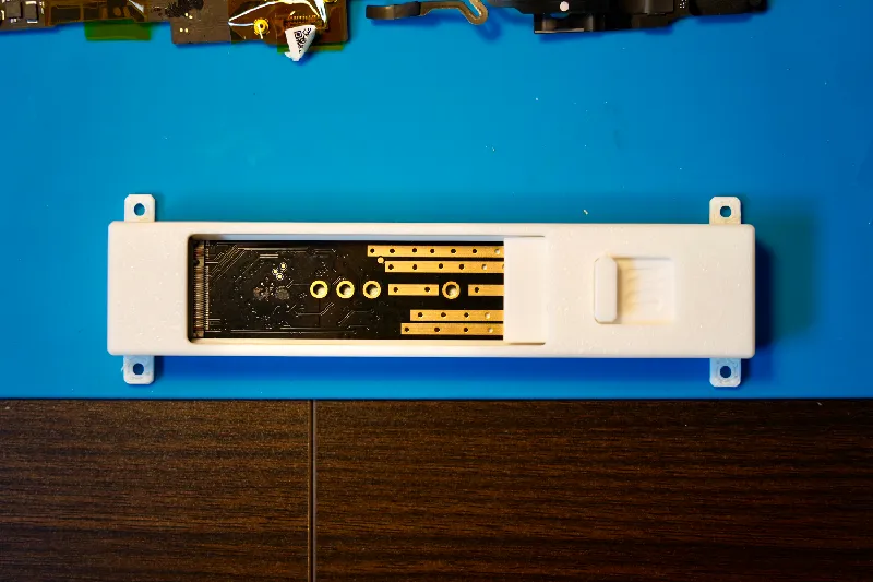 ORICO M.2 SSD enclosure quick release mod by monokeith | Download free ...