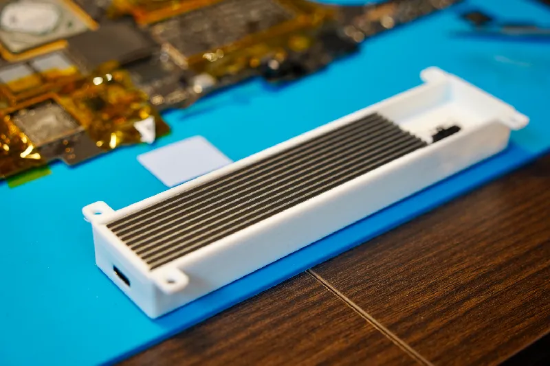 ORICO M.2 SSD enclosure quick release mod by monokeith | Download free ...