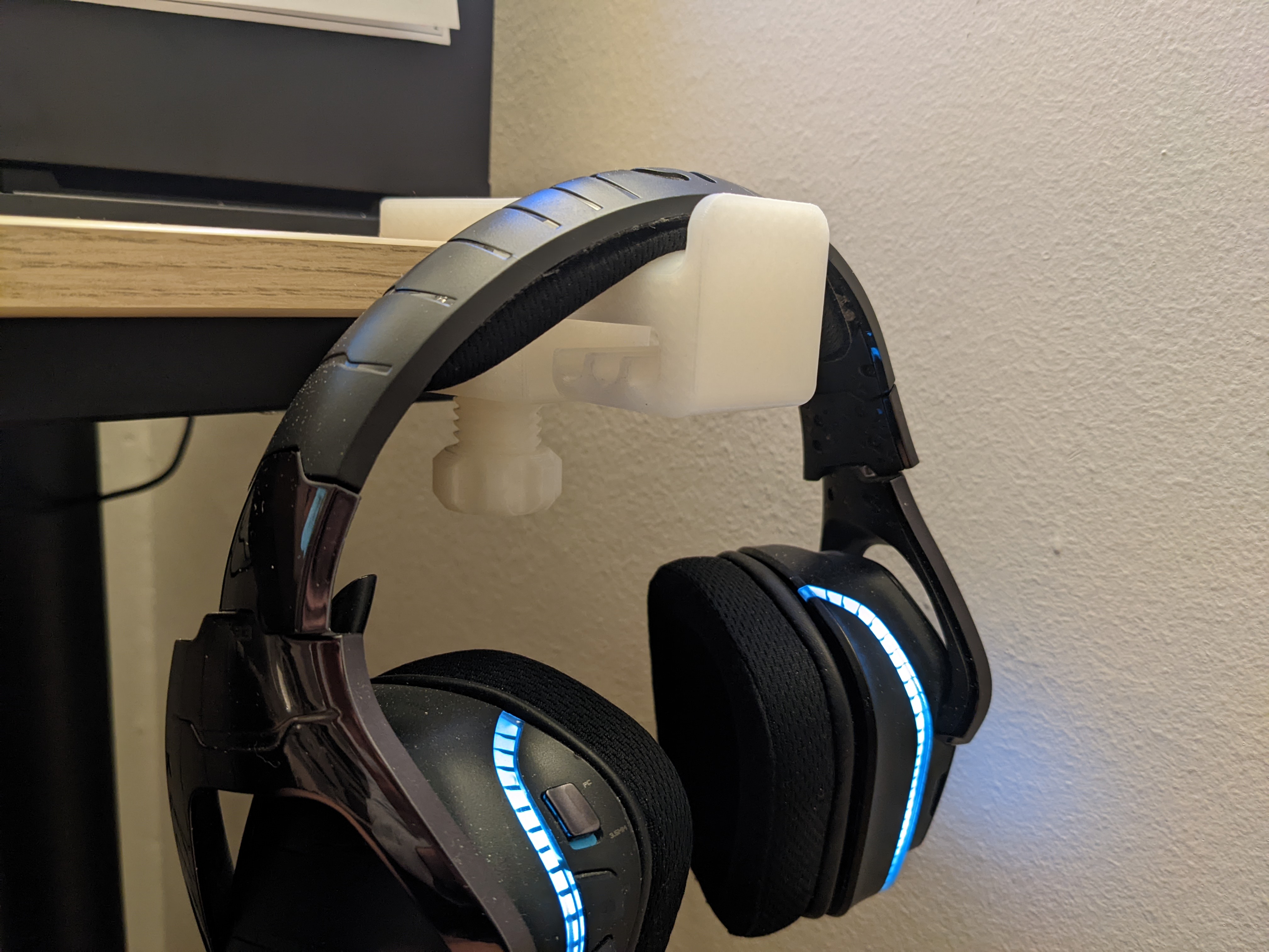 Desk Mount Headphone Holder FOR THIN DESKS
