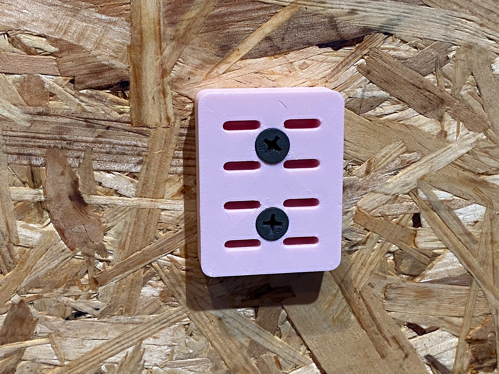 parametric USB C wall mount by nw | Download free STL model ...
