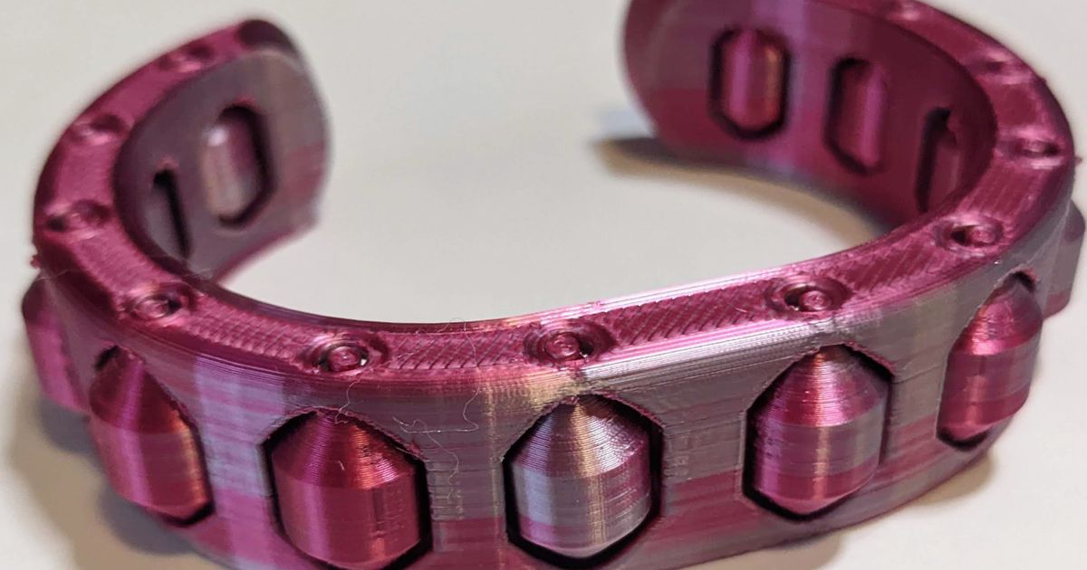 Rotating Bead Bracelet (work in progress) by GeekMomProjects | Download ...