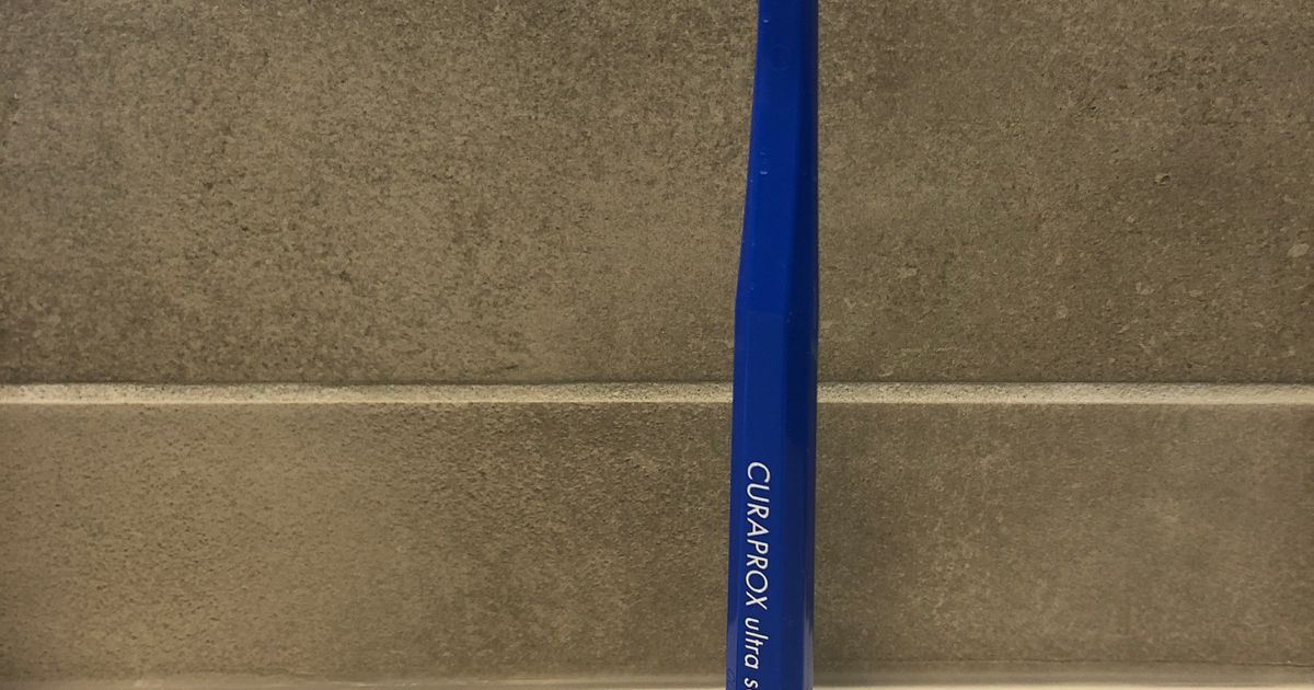 CuraProx 5460 Toothbrush stand by Gregor | Download free STL model ...