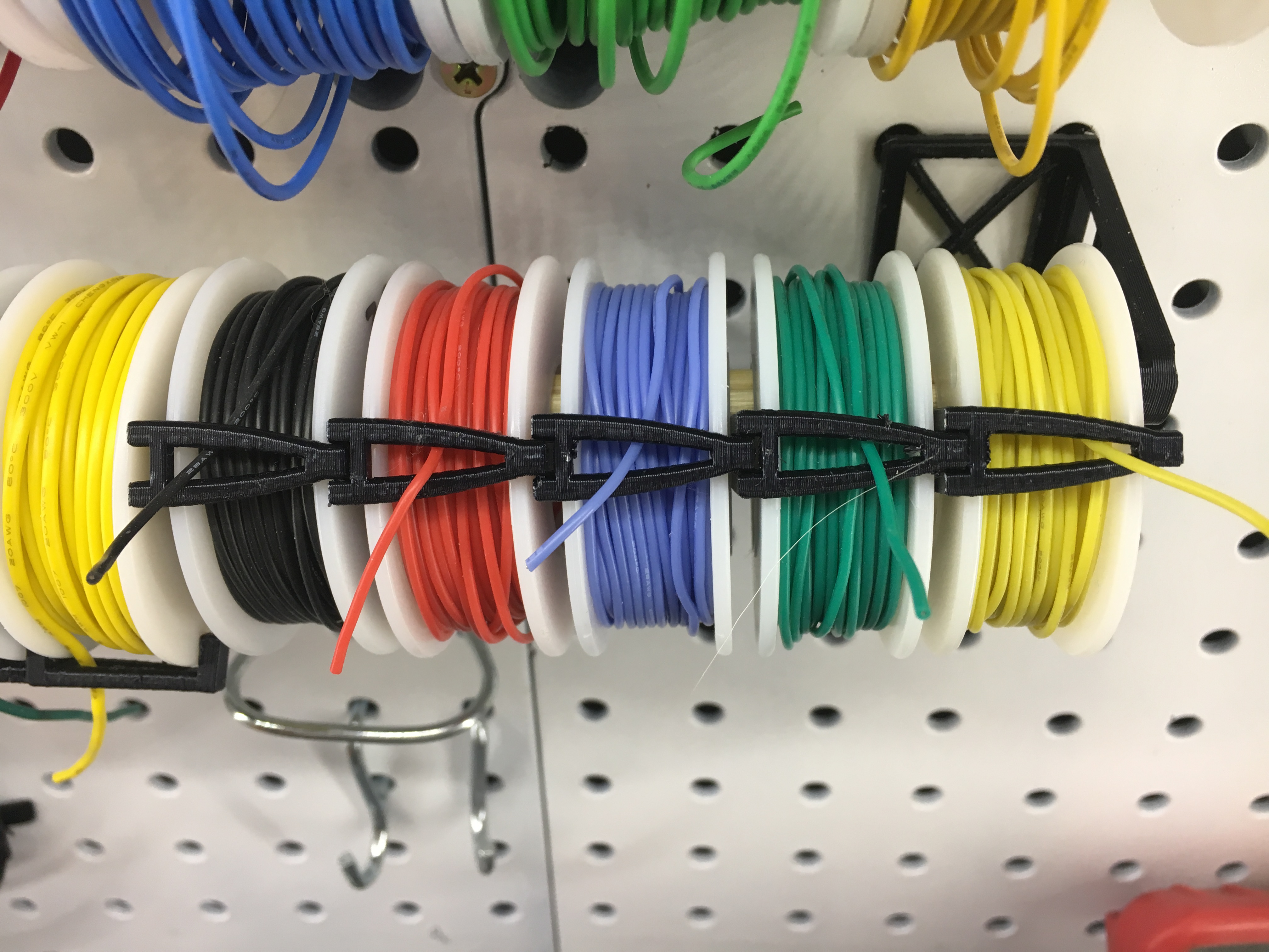 Peg Board wire holder by Spencer | Download free STL model | Printables.com