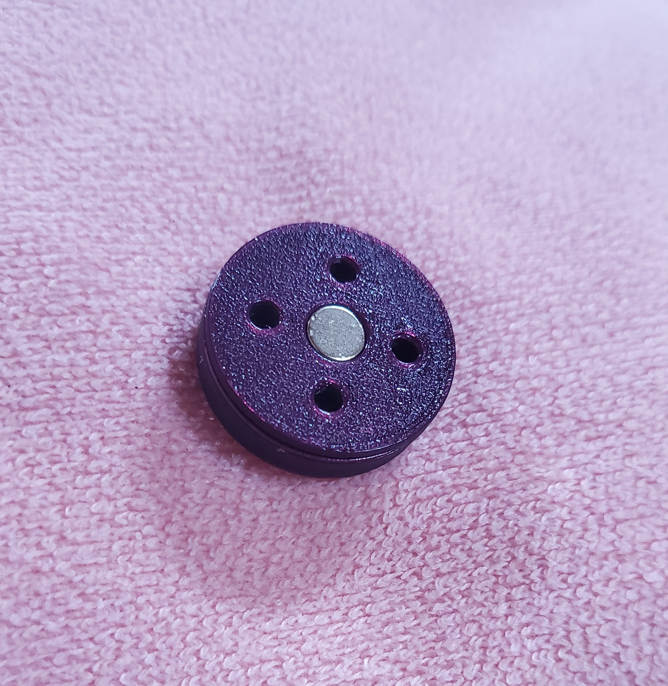 Magnetic Easy Swap Face Button by OkatapbangLab | Download free STL ...