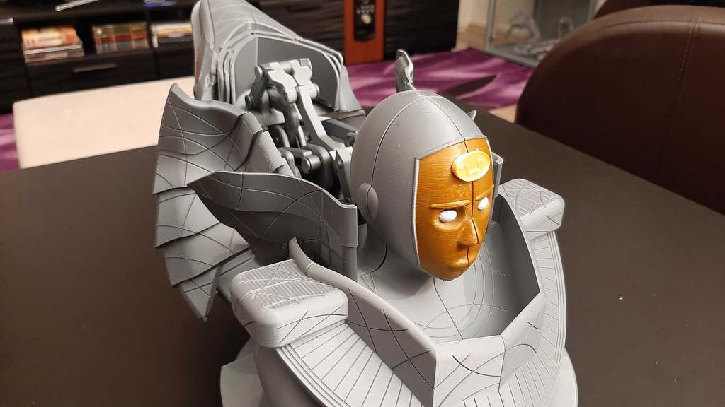 Retractable Apophis Serpent Helmet from Stargate par Martin ...