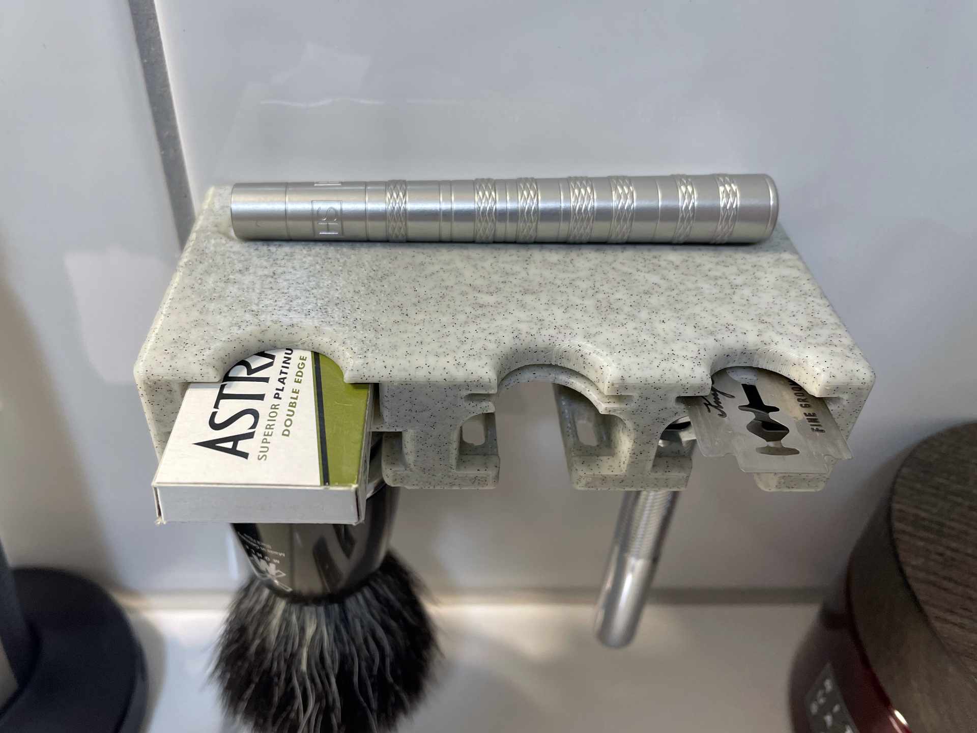 Razor station by trckt14 | Download free STL model | Printables.com