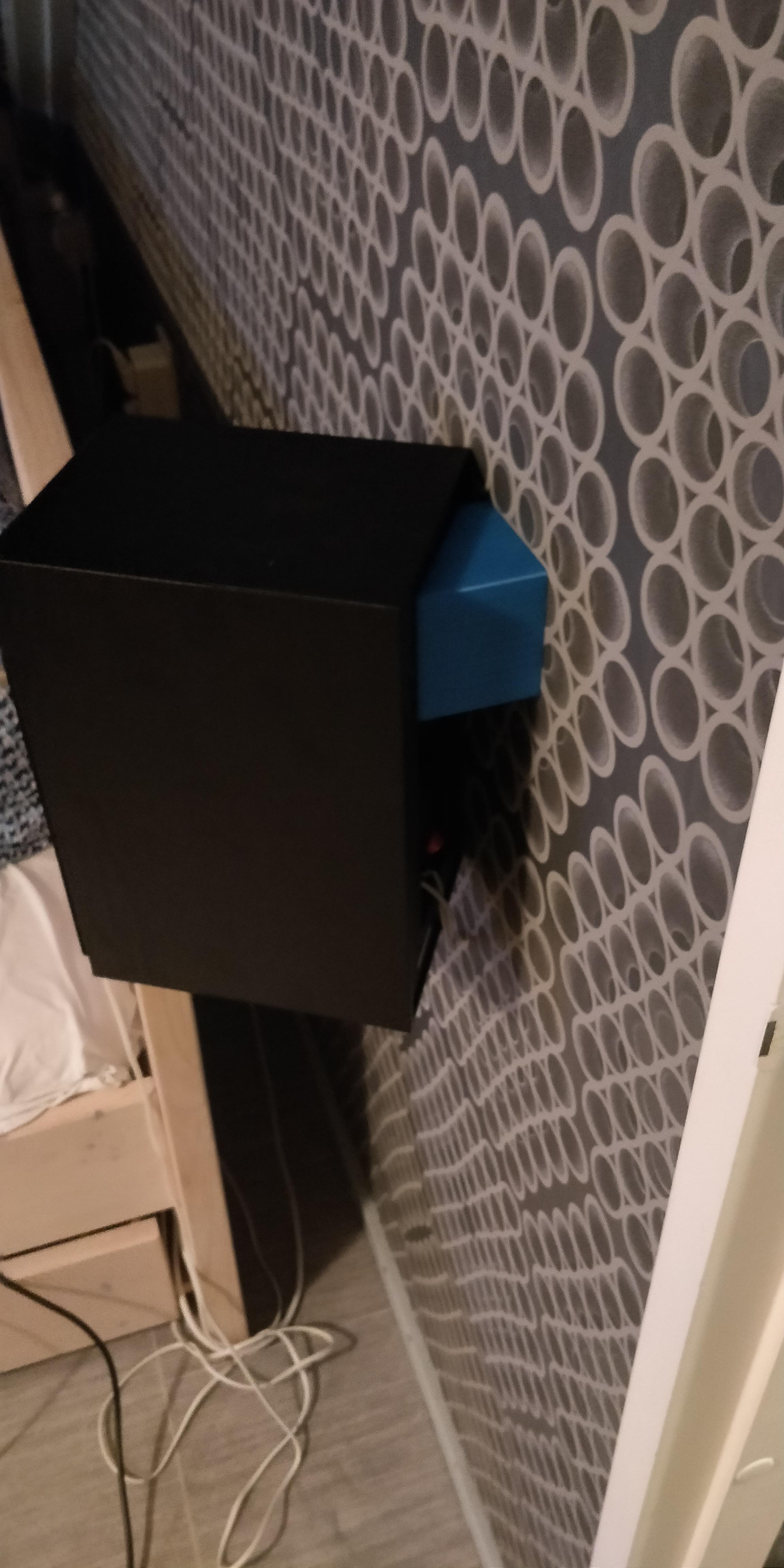 Klipsch R41M wall mount angled bracket by redmar | Download free STL ...