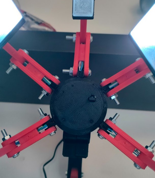 Desk stranding wall mount & short arms by Sperd | Download free STL ...