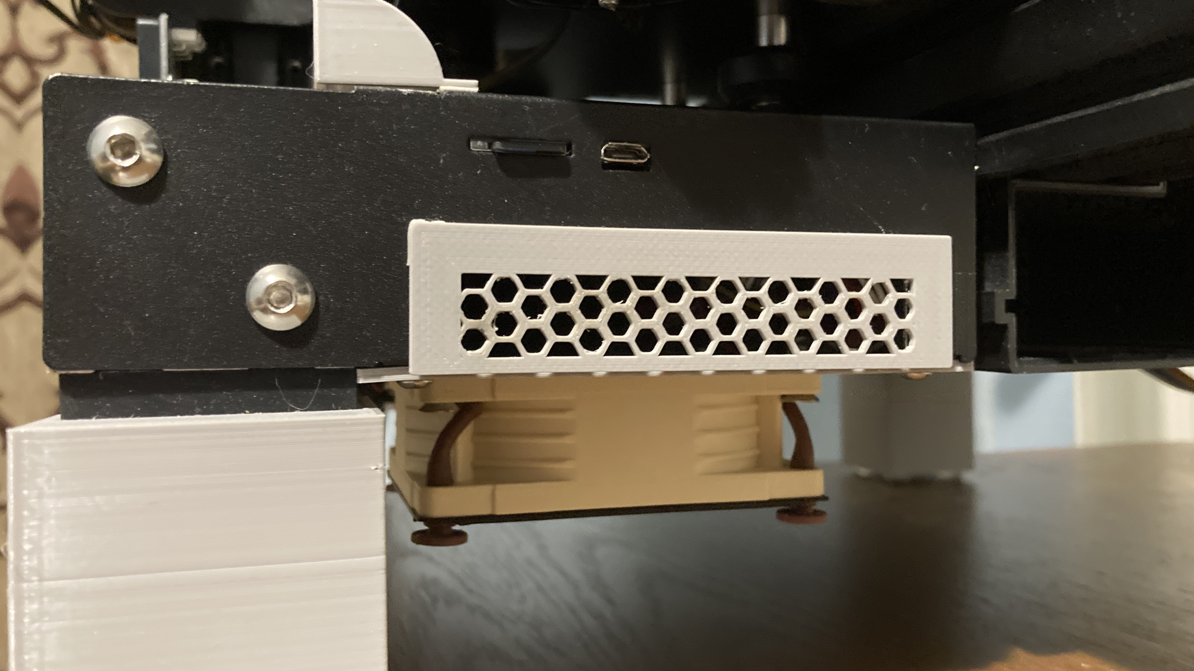 Ender 3 V2 Noctua Mod by Alexej | Download free STL model | Printables.com