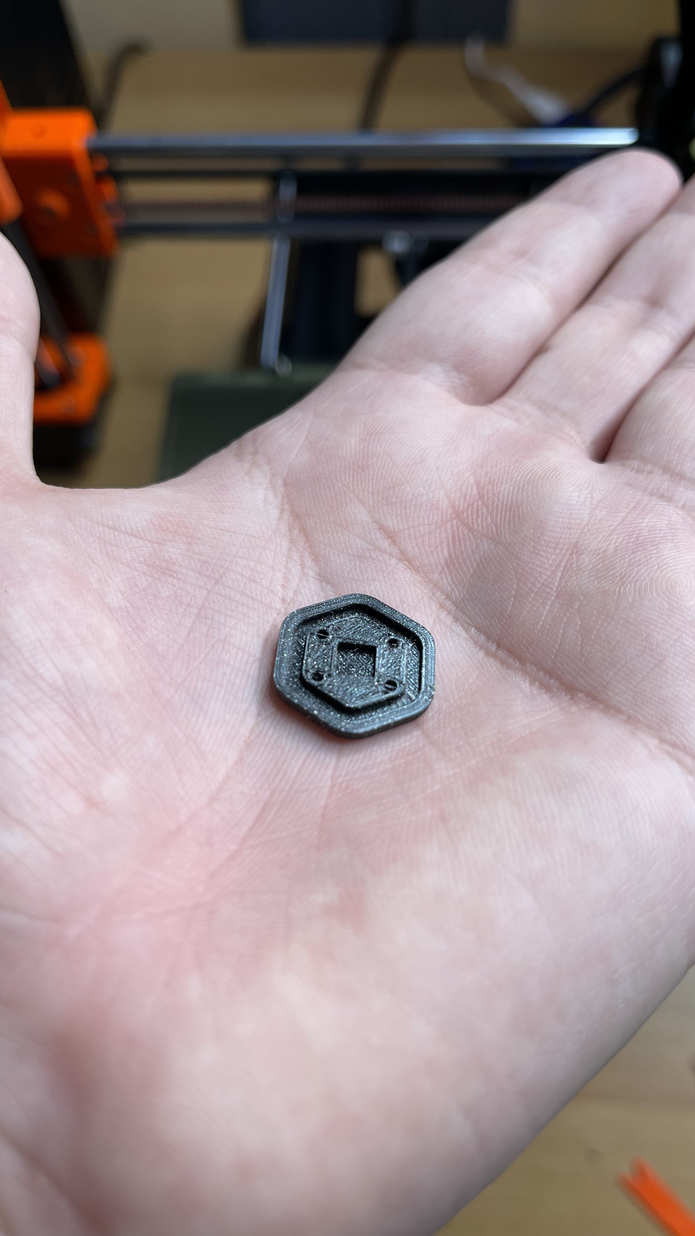 Robux Clothes Button by DutchDeveloper | Download free STL model ...
