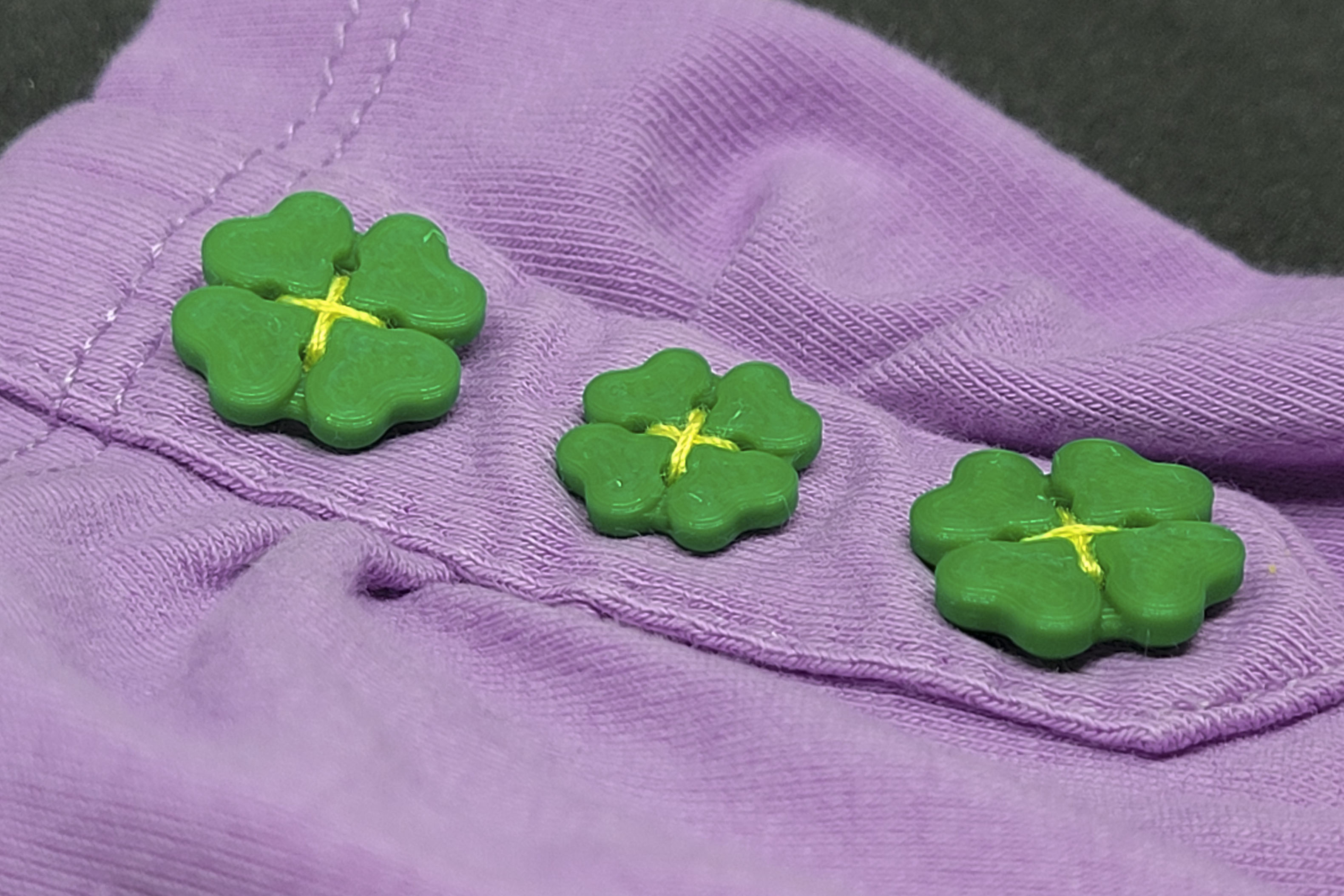 Clover button / Čtyřlístkový knoflík by JanB | Download free STL model ...