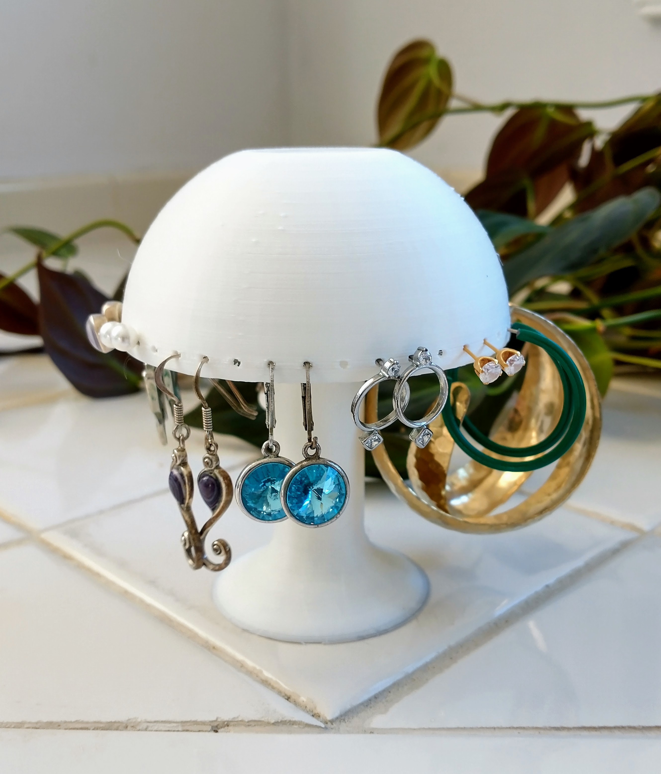 Earring Tree Stand by StarrySkies | Download free STL model ...