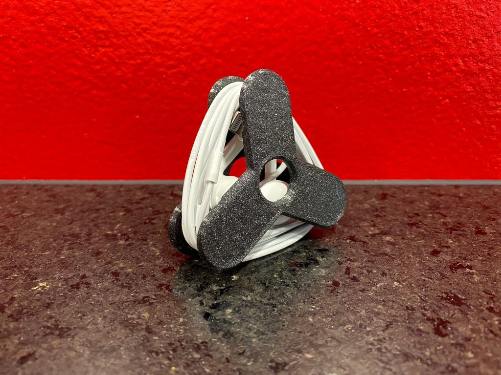 iPhone Wired Earphone Case by Padu | Download free STL model ...