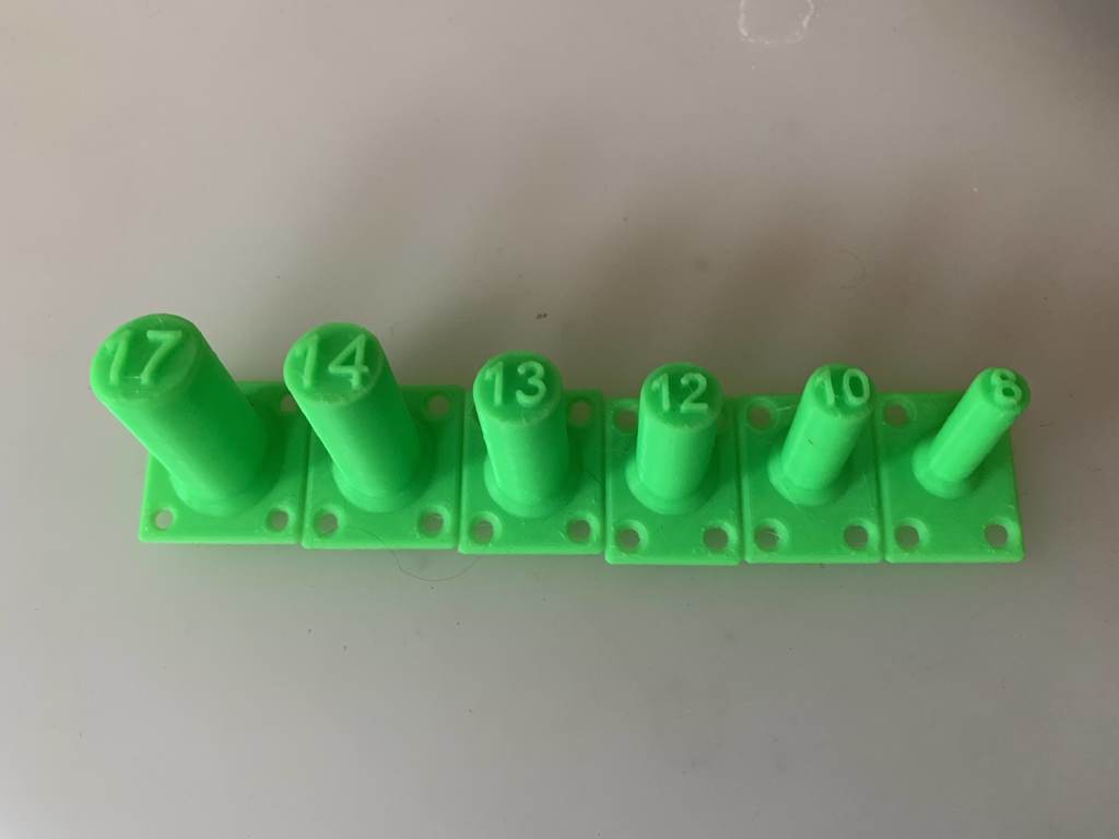 Wall mounted Spanner holder by Sleepyhead | Download free STL model ...